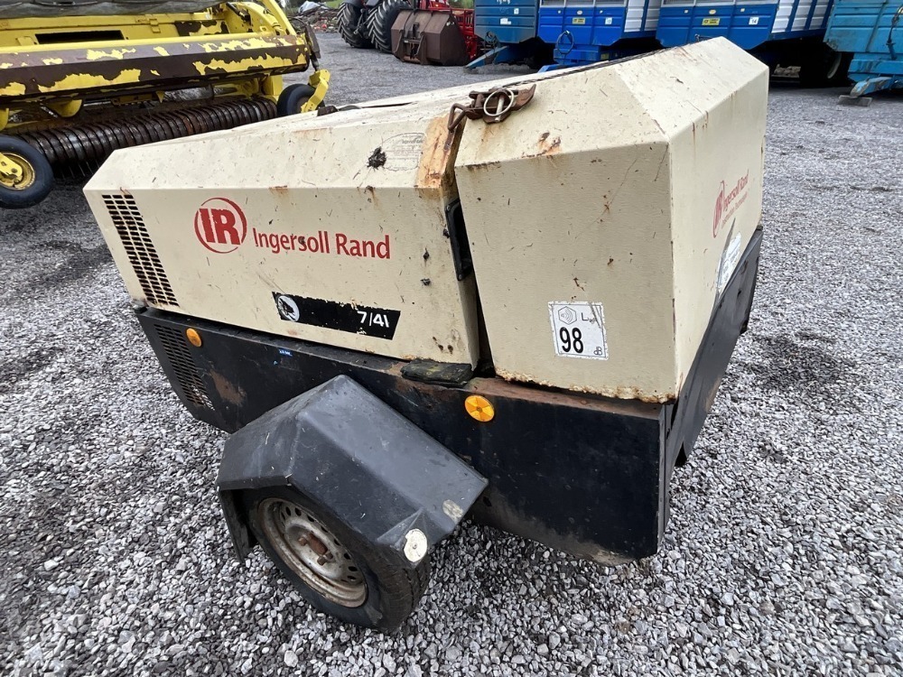 INGERSOLL RAND 741 SINGLE AXLE FAST TOW ROAD COMPRESSOR | JP AGRI I ...