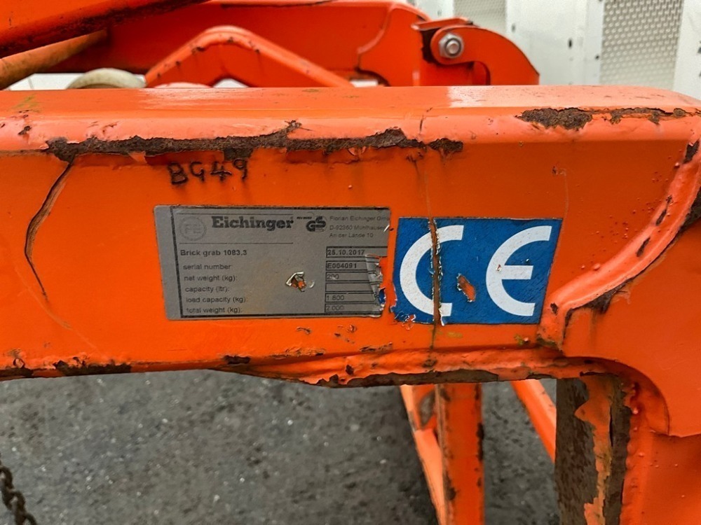 EICHINGER 1800KGS DOUBLE LIFT BLOCK GRAB | MACHINERY I T249 | Mid ...