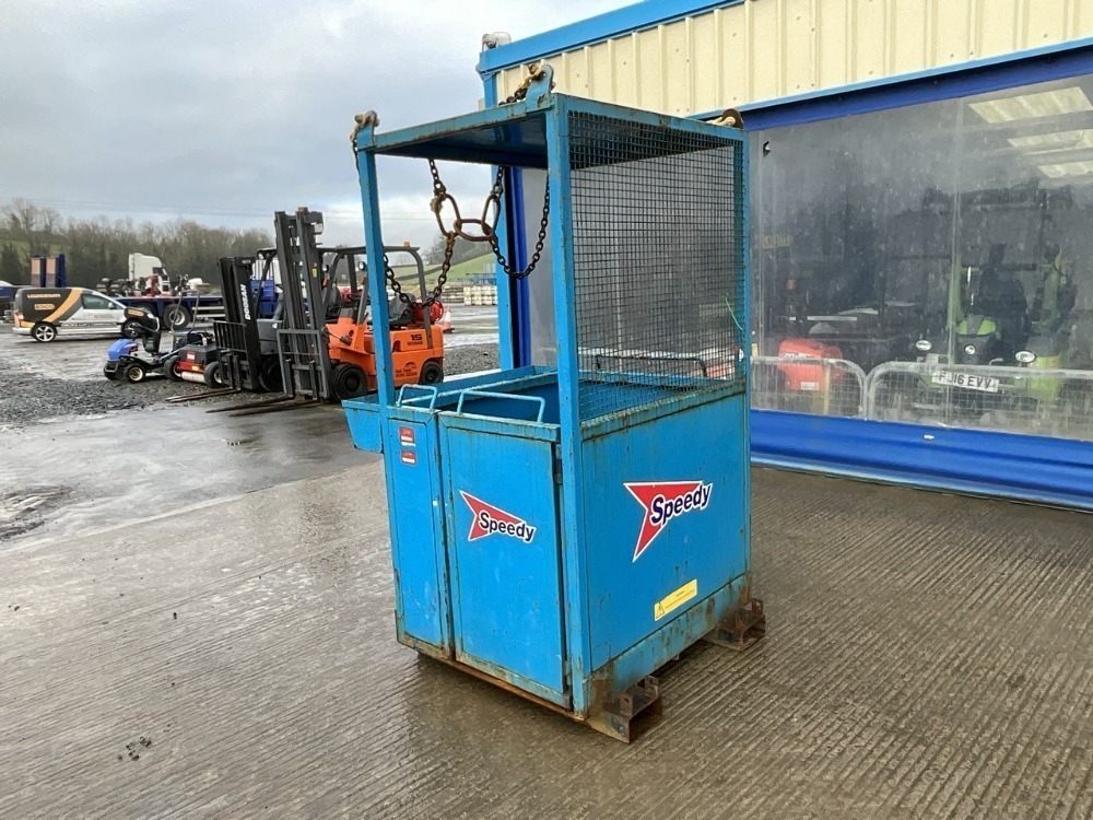 CONQUIP 2 MAN SAFETY CAGE TO SUIT CRANE/FORKLIFT | MACHINERY I T249 ...