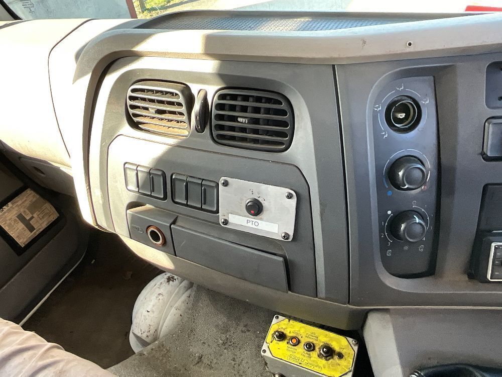 DAF LF55 220 EURO 6 4x2 18 TON ECON HOT BOX LORRY | VANS, CARS, HGVs I ...