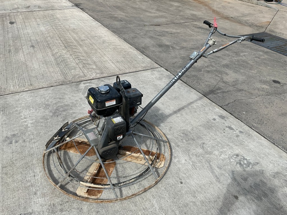 REDBAND 46 PETROL POWER FLOAT | TOOLS I T288 | Mid Ulster Auctions