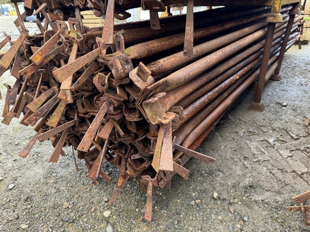 METAL STILLAGE TO INC. APPROX. 60No. 12ft BRACE BARS | MACHINERY I T303 ...