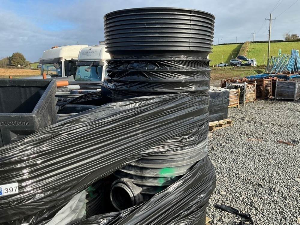 PALLET OF ASSORTED PLASTIC MANHOLE BASES & RISERS | MACHINERY I T303 ...