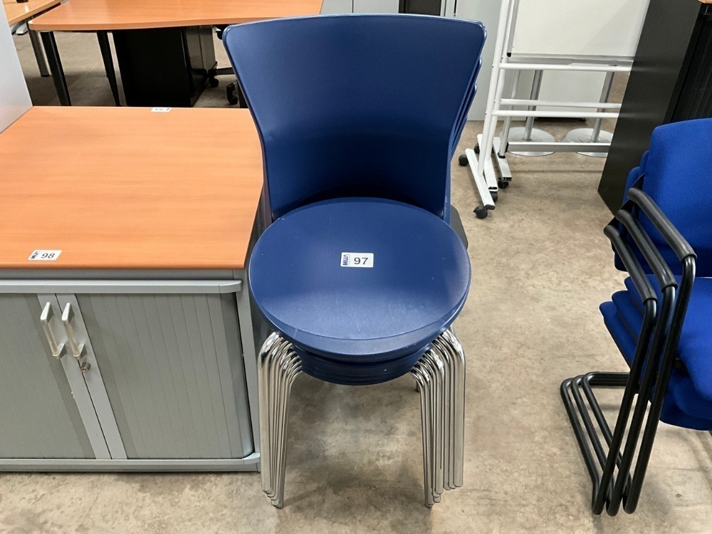 8No. STACKING CHAIRS | OFFICE CLEARANCE I T346 | Mid Ulster Auctions