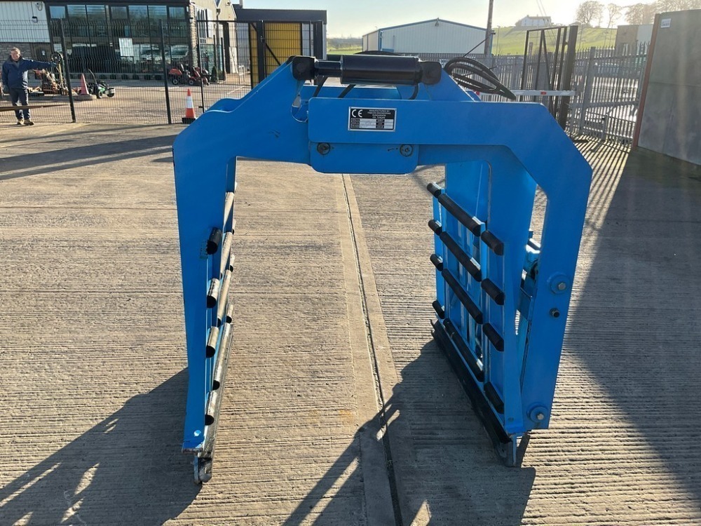 FABCON 3 TON HYDRAULIC BLOCK GRAB ATTACHMENT TO SUIT FORKLIFT ...